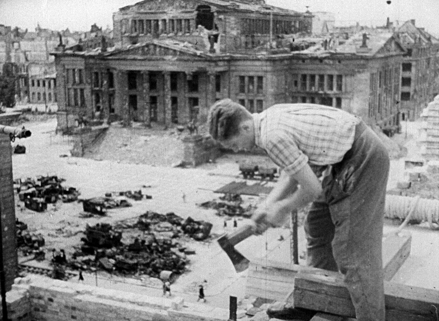 Filmdetails: Berlin im Aufbau (1946) - DEFA - Stiftung